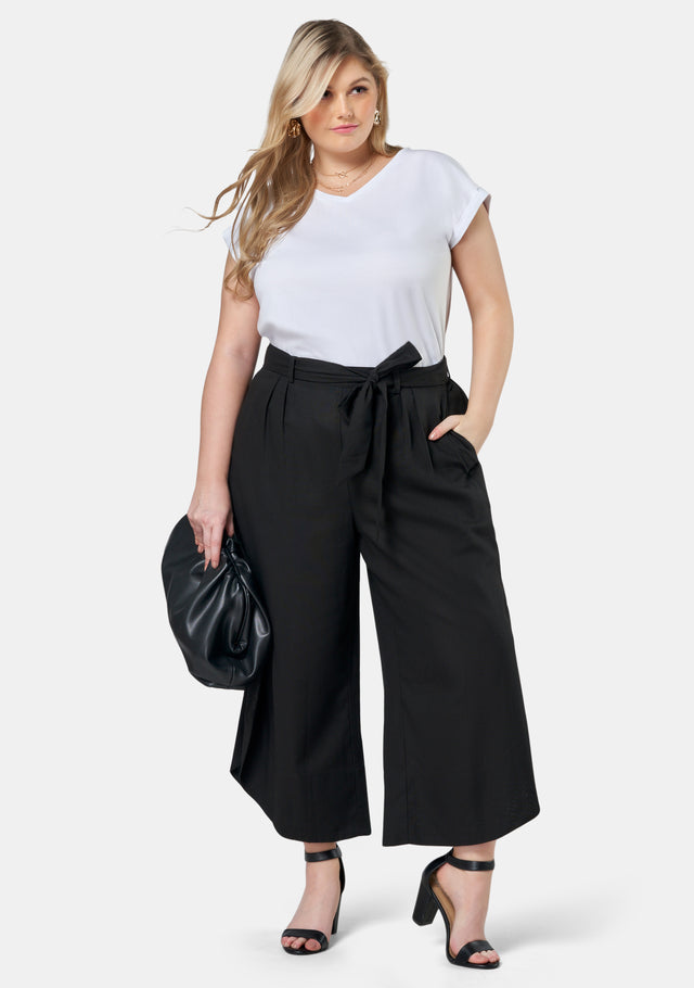 Plus Size Pants for Curvy Women | Curve Project